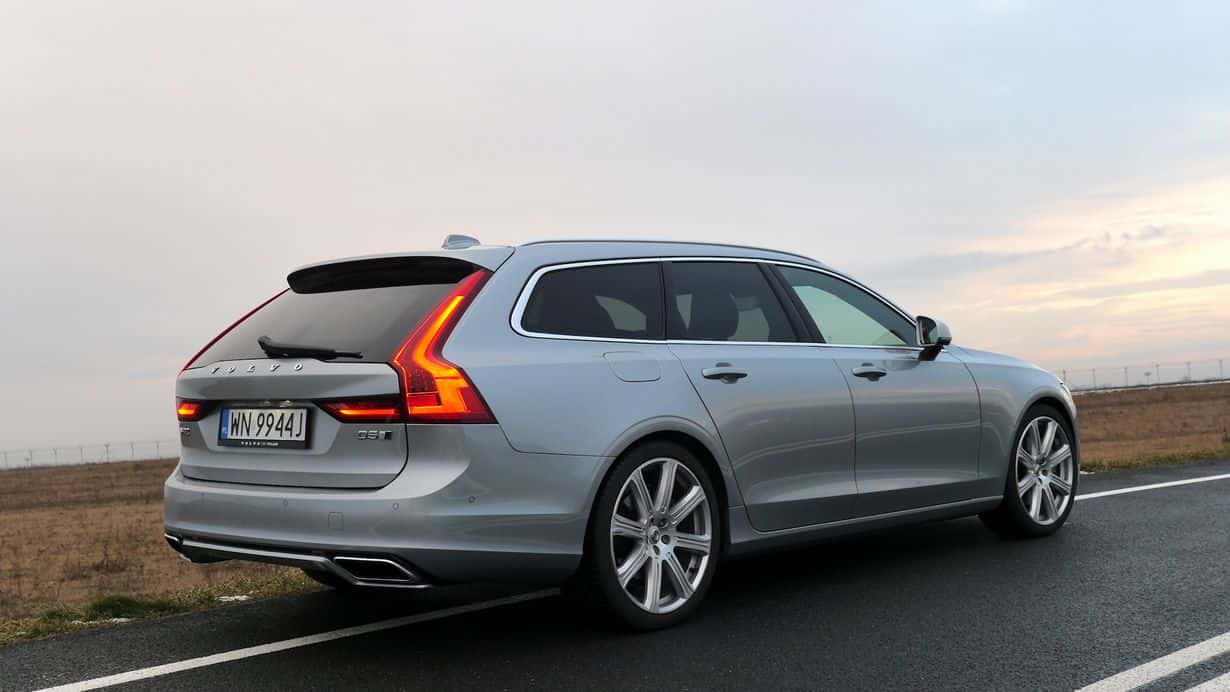 Volvo V90 R-DESIGN D5 - test